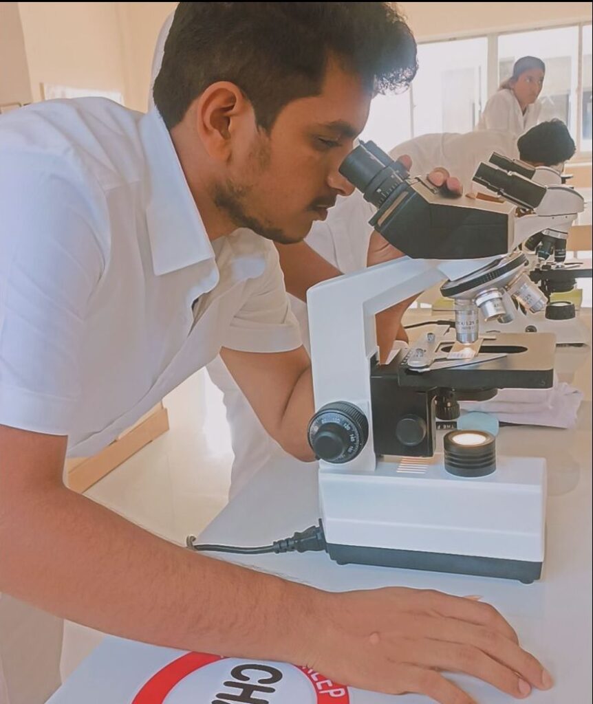 PLTCI College of Medicine / PLT College